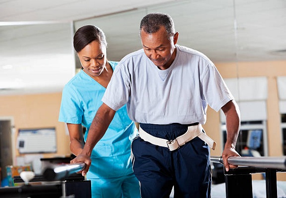 Marcha espástica: causas, tratamiento, rehabilitación